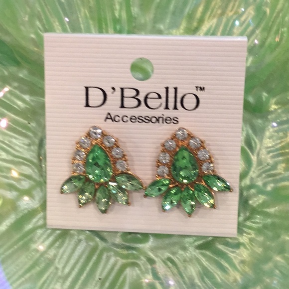 D’ Bello | Jewelry | Nwt So Gorgeous Crystal Goldtone Earrings Wardrobe ...